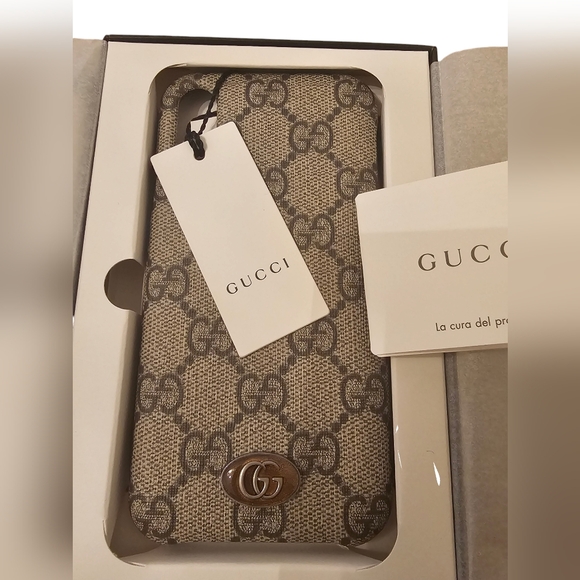 Gucci | Cell Phones & Accessories | Nwt Gucci Gg Supreme Monogram ...